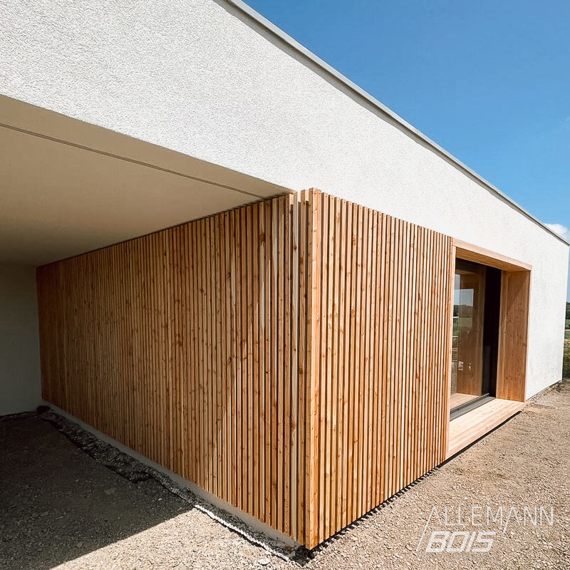 Installation de bardage en bois sur mesure Mulhouse - Allemann Bois